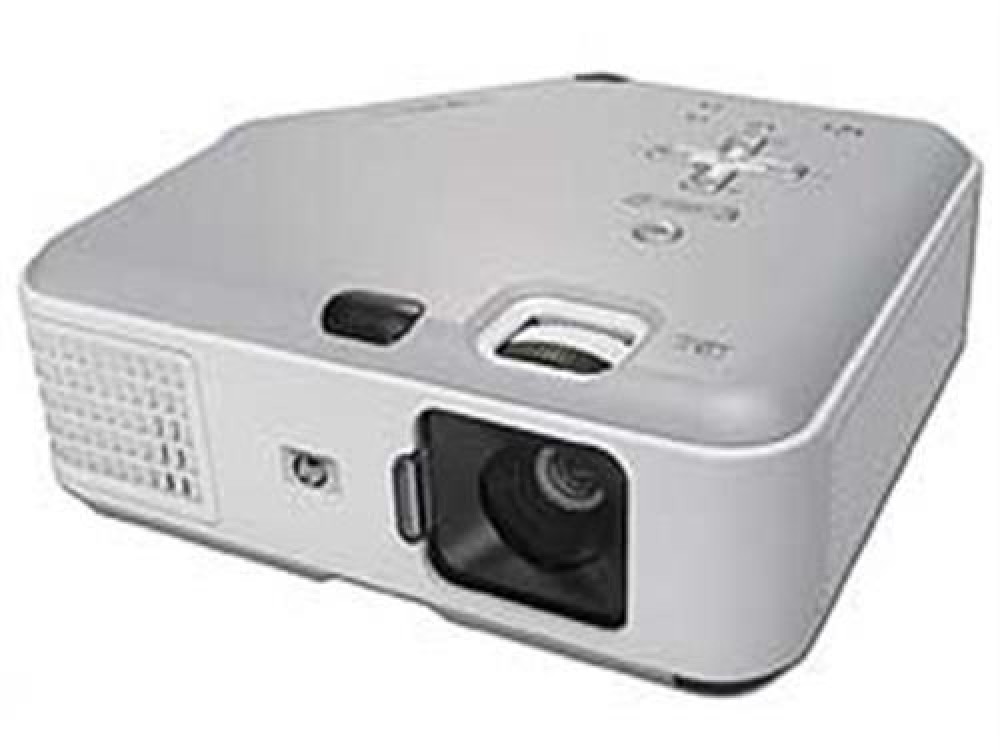Hewlett Packard vp6315 DLP Projector With 1571 Lamp Hours Used