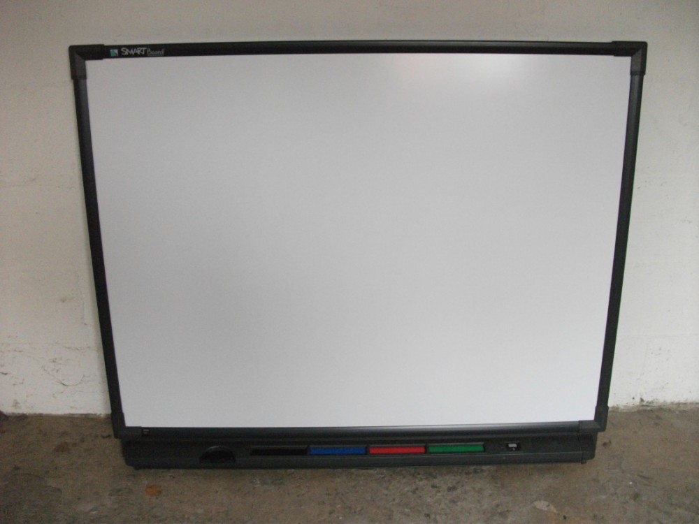 Smart Board SB560 Interactive Whiteboard