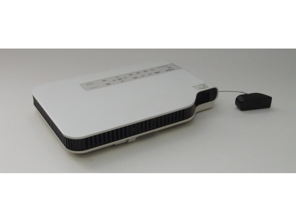 Casio XJ-A141 Data Projector With 5376 Lamp Hours